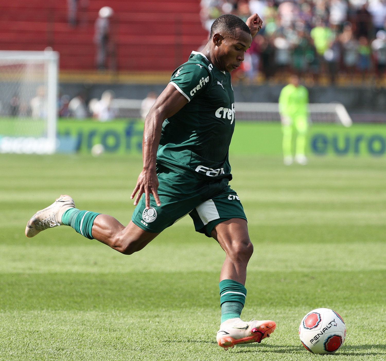 Lateral na Copinha, Edney conta como se adaptou à função e elogia ...