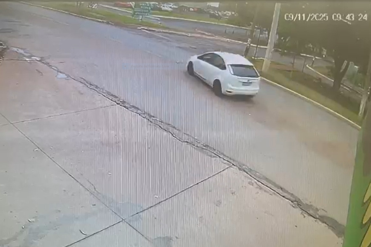 Novas imagens mostram carro derrapando e arrebentando poste no DF ...